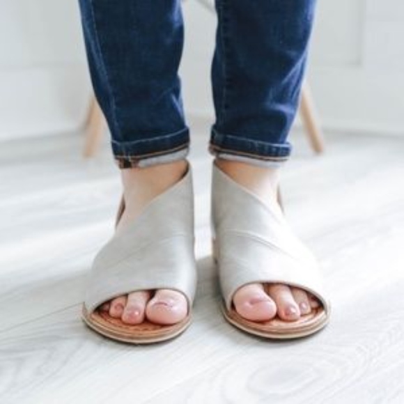 Shoes | Lotus Flats Grey | Poshmark